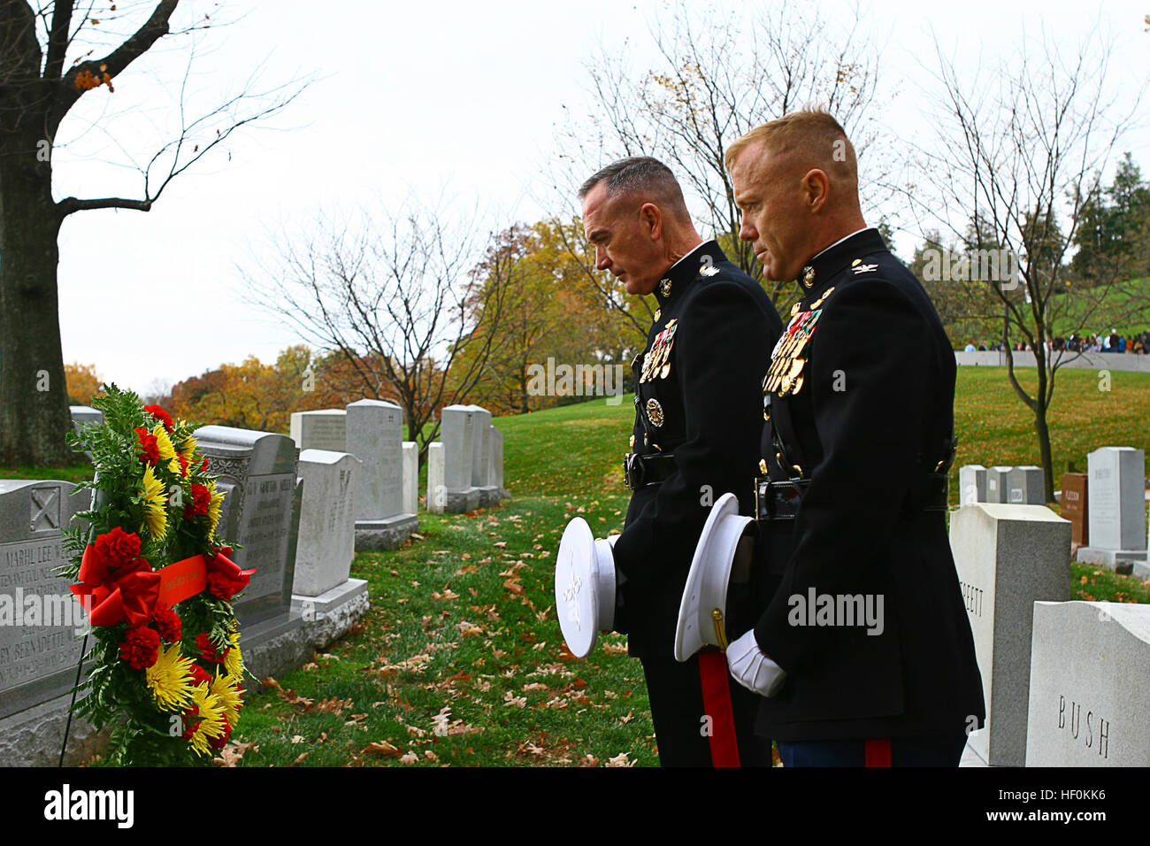 Gen. Joseph F. Dunford, assistant commandant of the Marine Corps, and ...