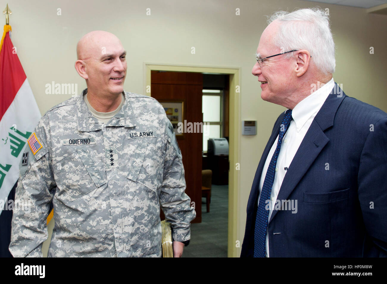 U.S. Army Chief of Staff Gen. Raymond T. Odierno meets with the U.S ...