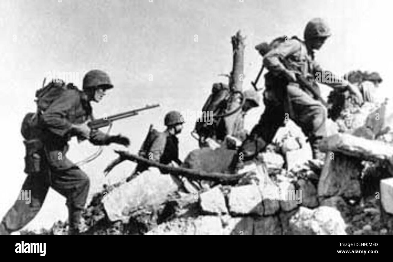 U s personnel participate in Black and White Stock Photos & Images - Alamy