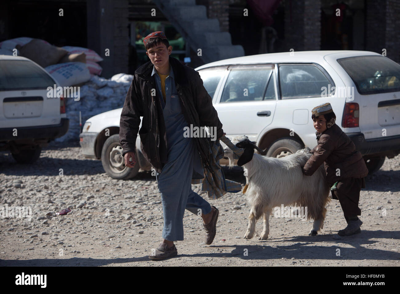 Afghan butcher hi-res stock photography and images - Alamy