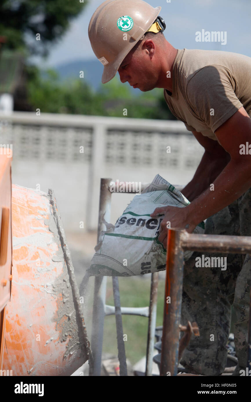 U S Navy Seabees Builder Constructionman High Resolution Stock ...