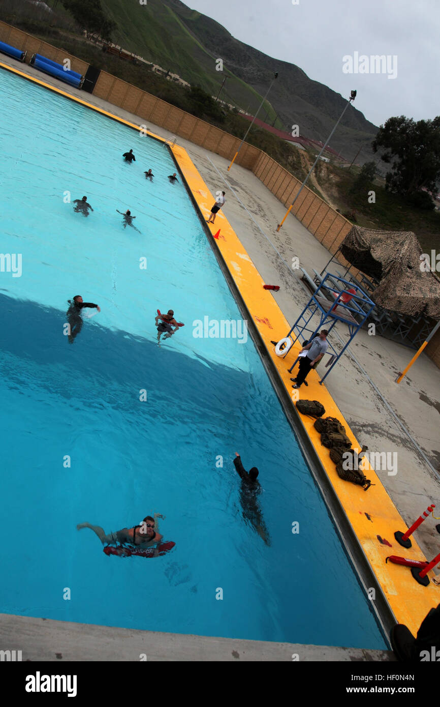 Military policemen with Military Police Company, Combat Logistics ...