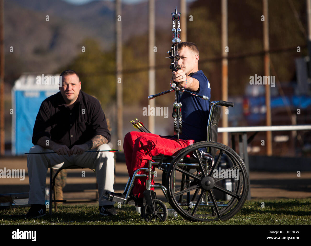 Marines compete in track hi-res stock photography and images - Alamy