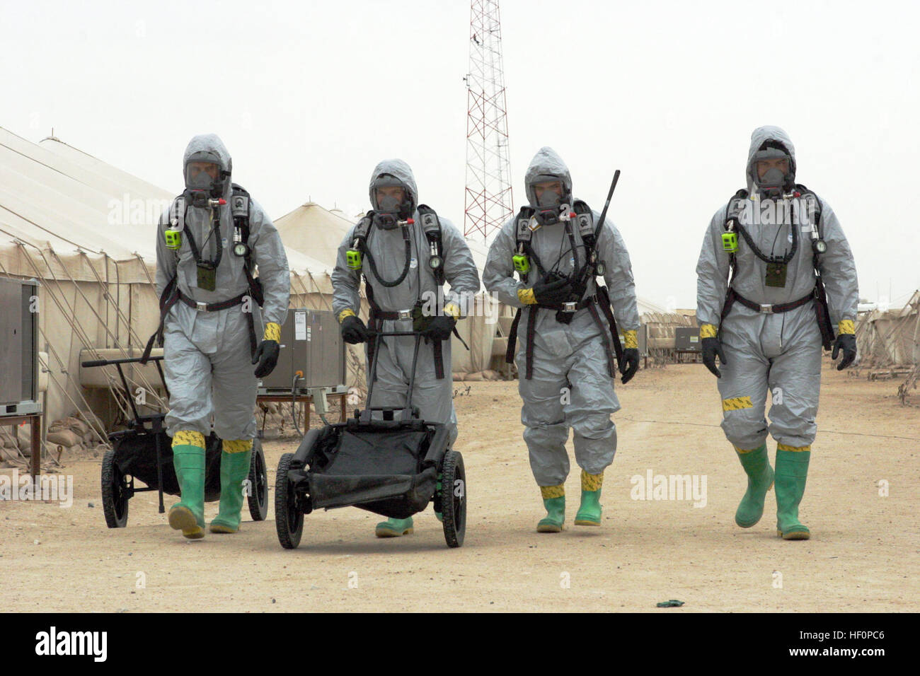 CAMP BUEHRING, Kuwait (Feb. 25, 2005) -- Marines attached to the 15th ...