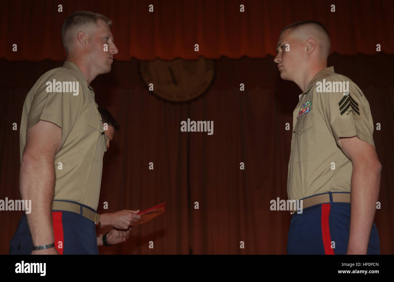 Matt ellis right marine sergeant hi-res stock photography and images ...