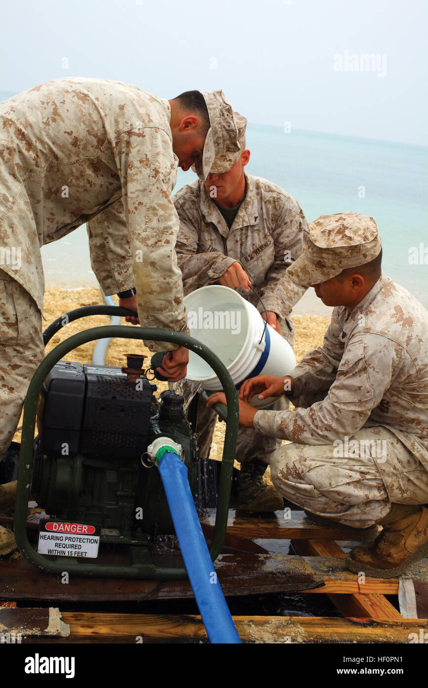 Utilities marines hi-res stock photography and images - Alamy