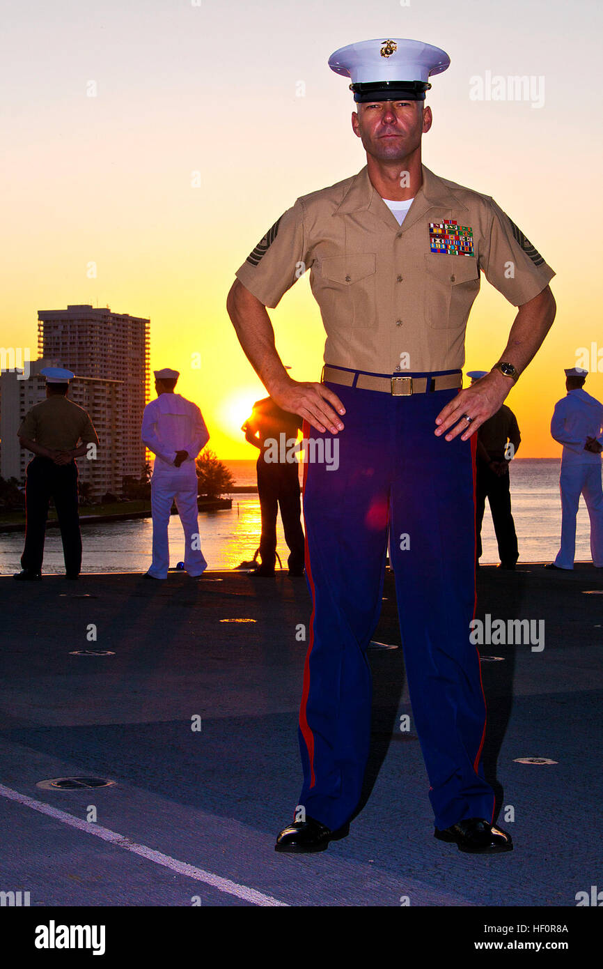 U s marine corps sgt maj todd m parisi hi-res stock photography and ...