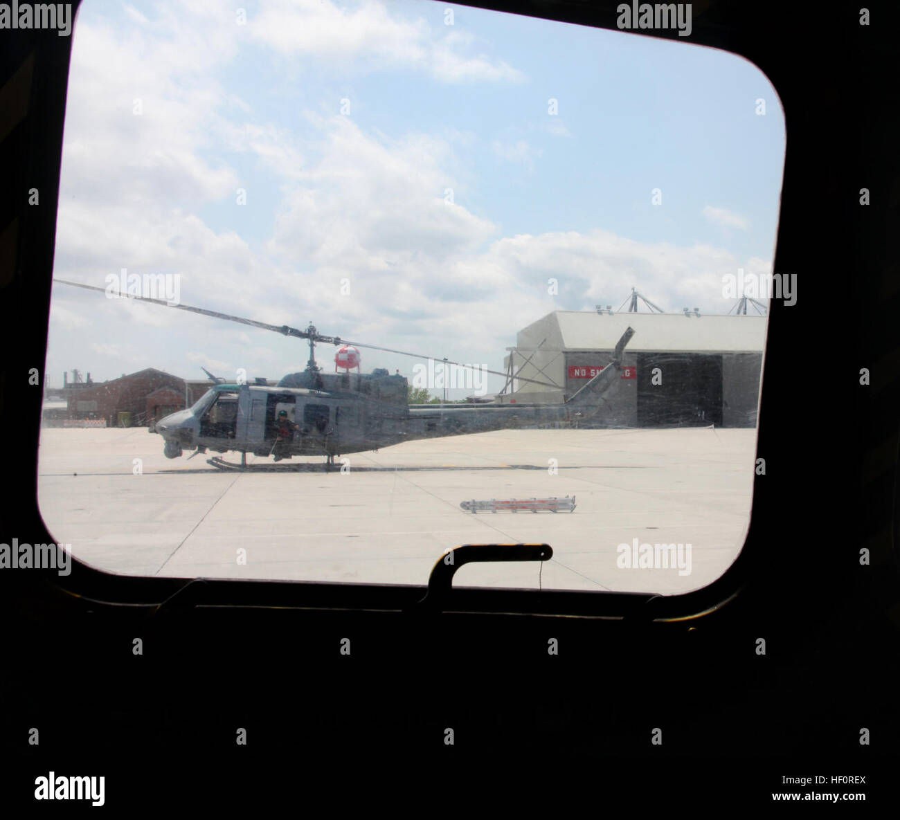 Marine light attack helicopter squadron 467 hi-res stock photography ...