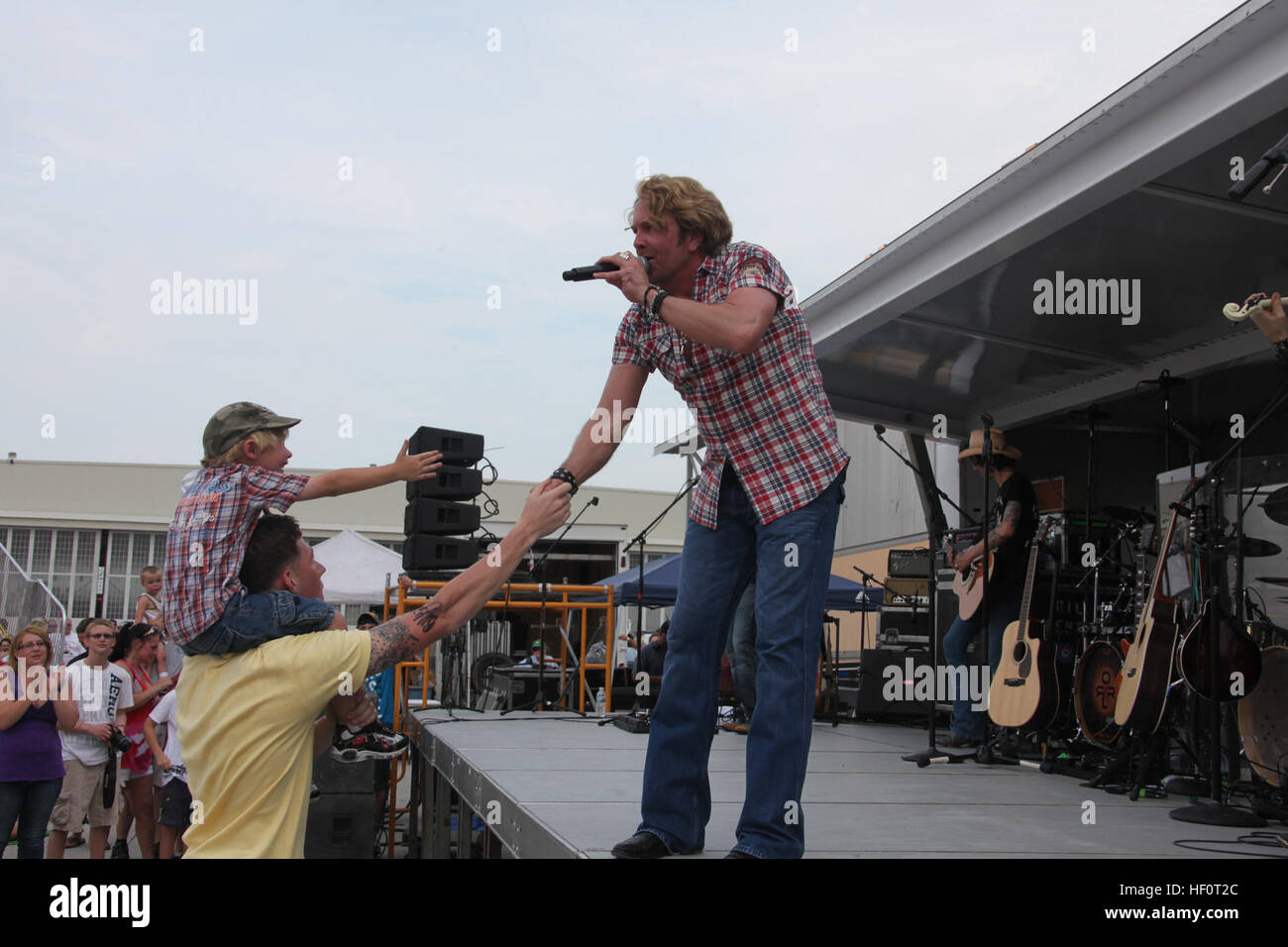 Bill Gentry, a country star, performs at the 2012 Marine Corps Air ...