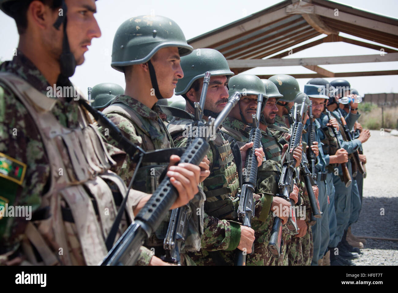 Ana soldiers in formation hi-res stock photography and images - Alamy