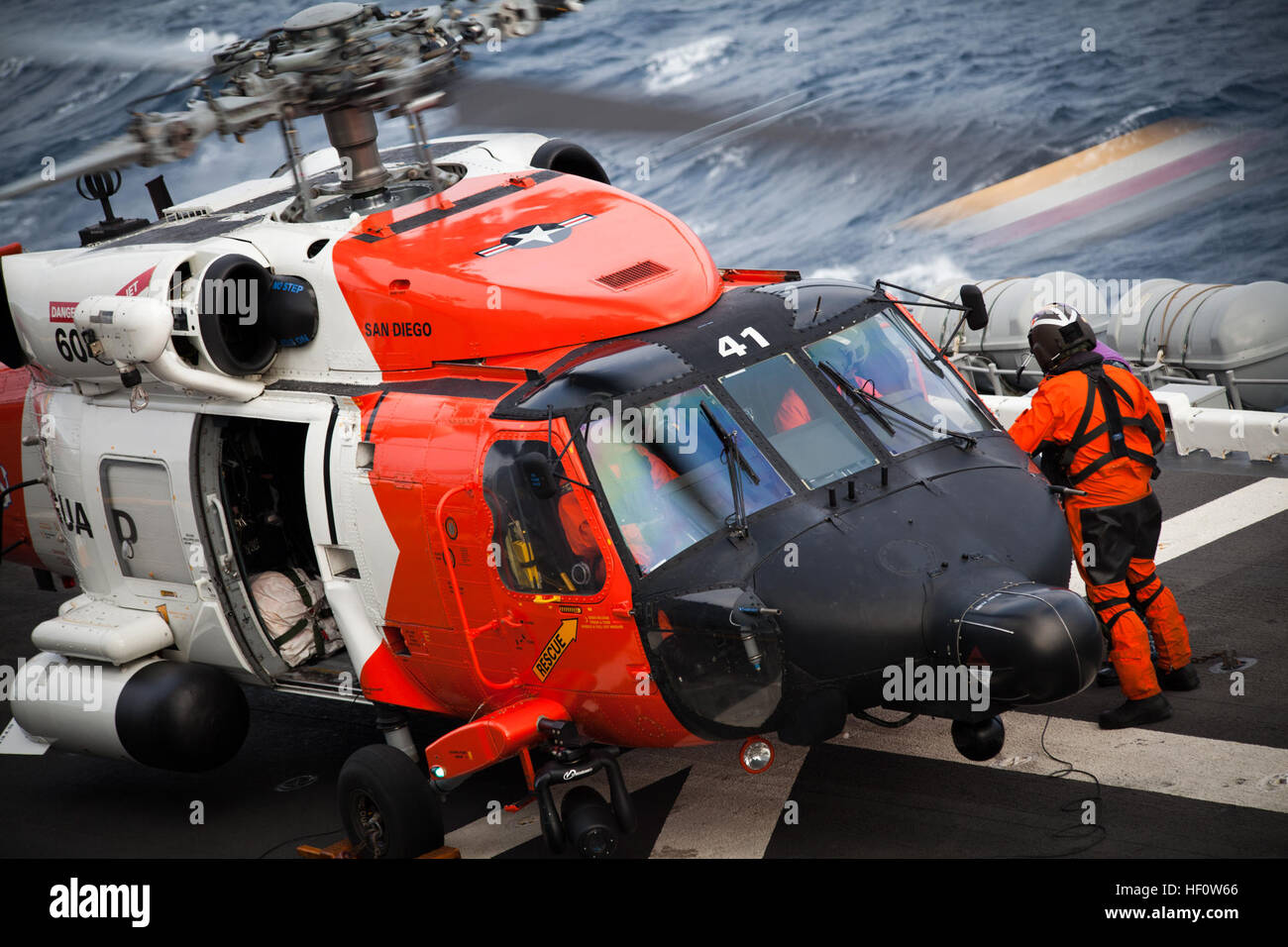 Service members from Amphibious Squadron Three (PHIBRON-3) and the 15th ...
