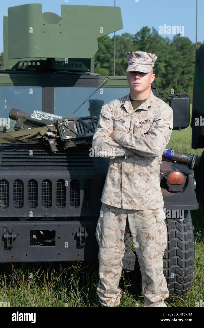 Difficult to identify hi-res stock photography and images - Alamy