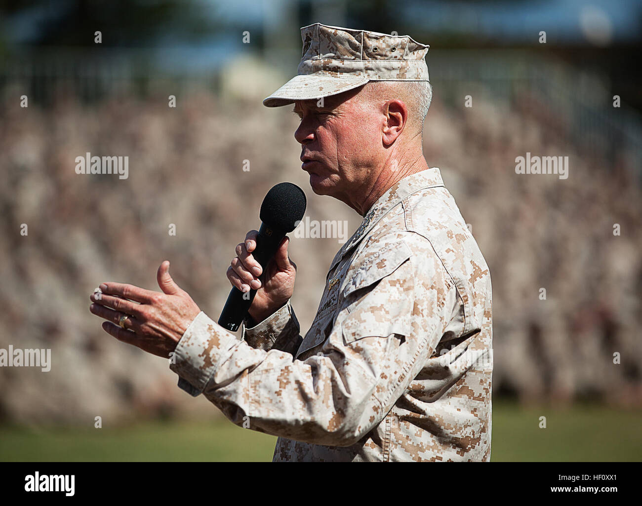 U.S. Marine Gen. James Amos, the 35th Commandant of the Marine Corps ...