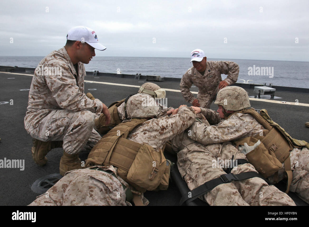 Battlefield wound treatment hi-res stock photography and images - Alamy