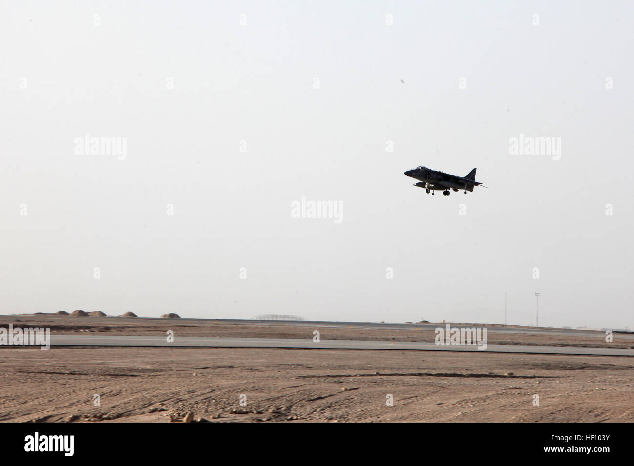 U.S. Marines with Marine Attack Squadron (VMA) 211, Marine Aircraft ...
