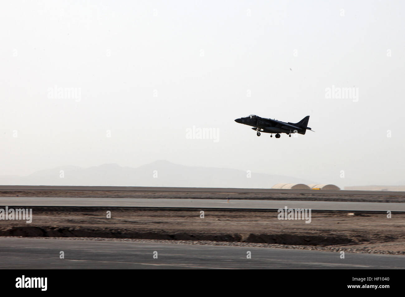 U.S. Marines with Marine Attack Squadron (VMA) 211, Marine Aircraft ...