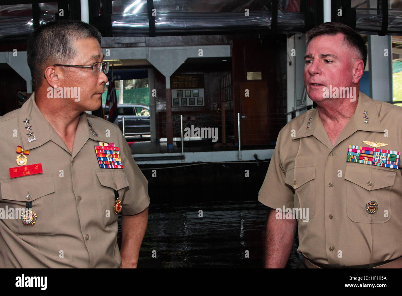 U s marine corps released uss pearl harbor hi-res stock photography and ...