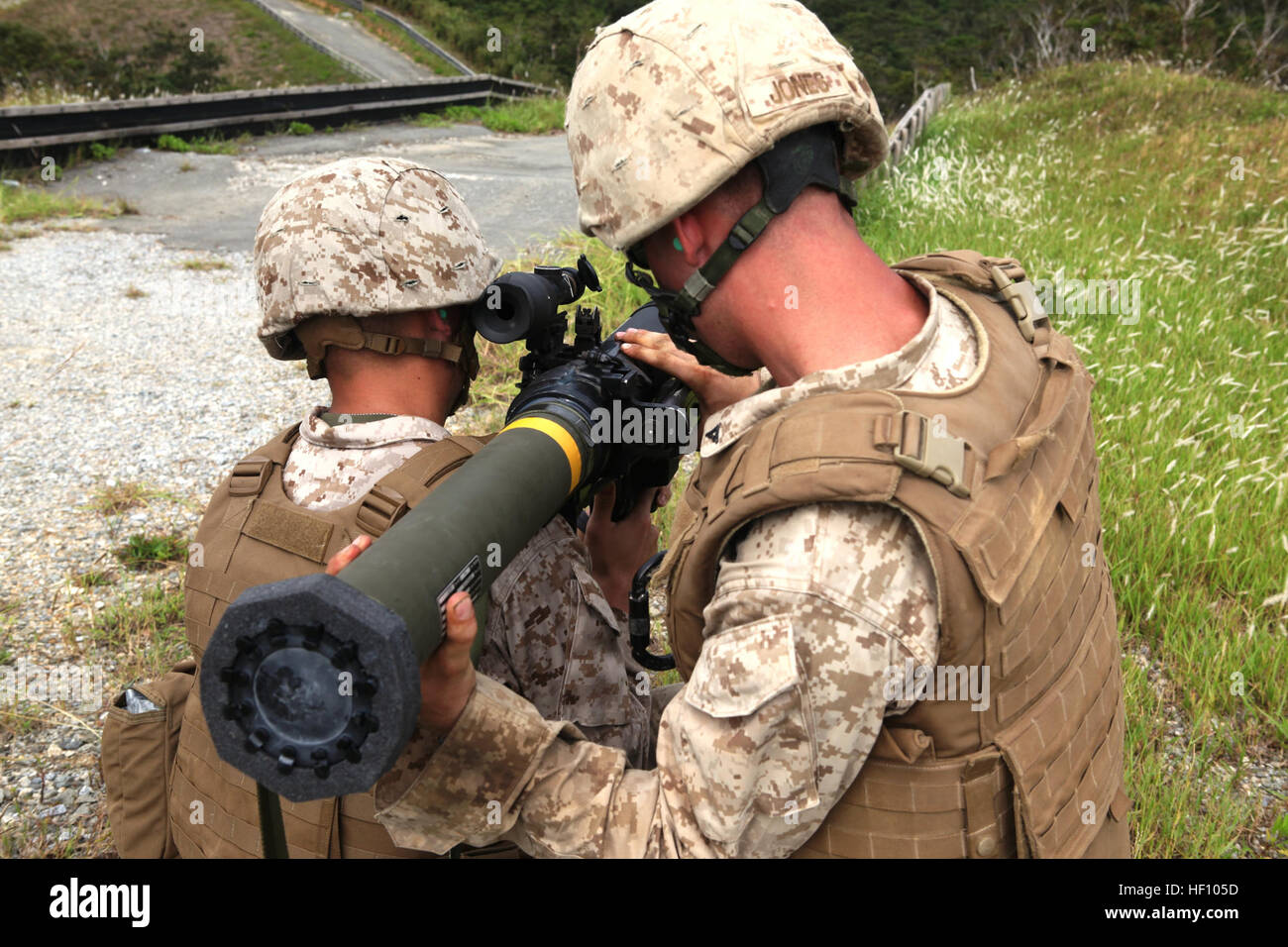 Firing an mk19 automatic grenade launcher hi-res stock photography and ...
