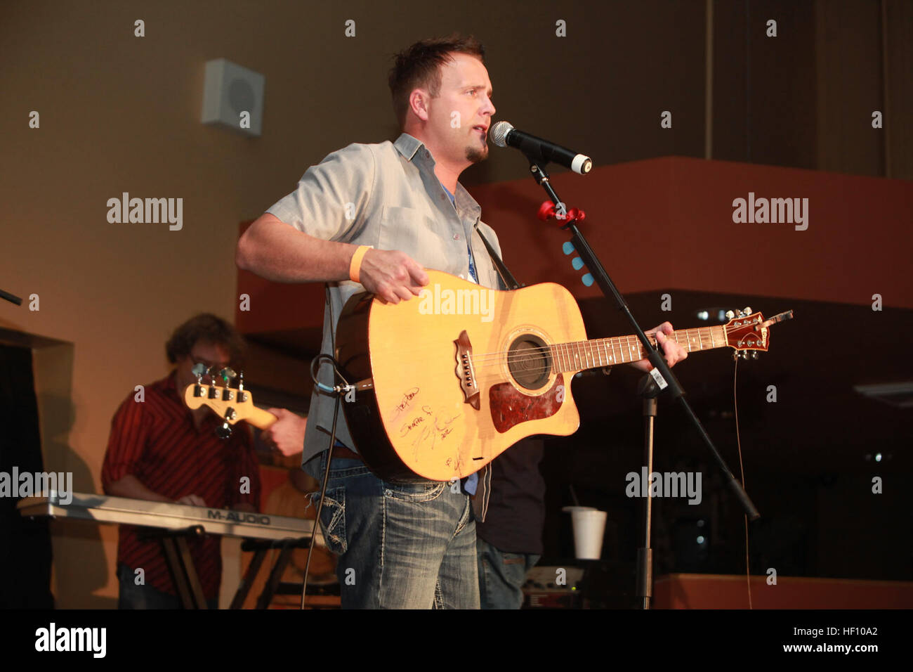 MARINE CORPS AIR STATION CHERRY POINT, N.C. – Stephen Cochran, a Marine ...