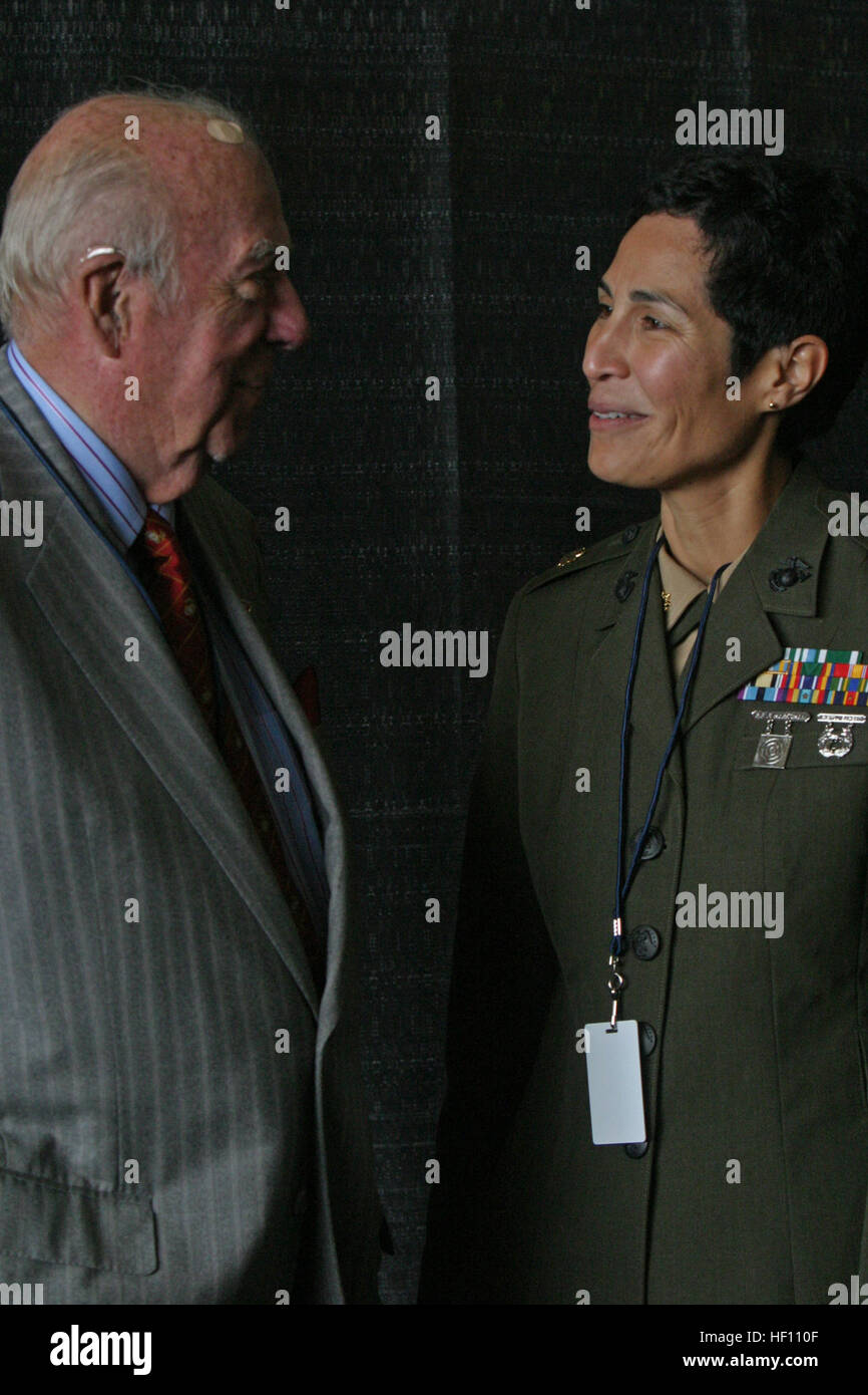 SAN FRANCISCO-George Shultz, former Secretary of State, speaks to Maj ...