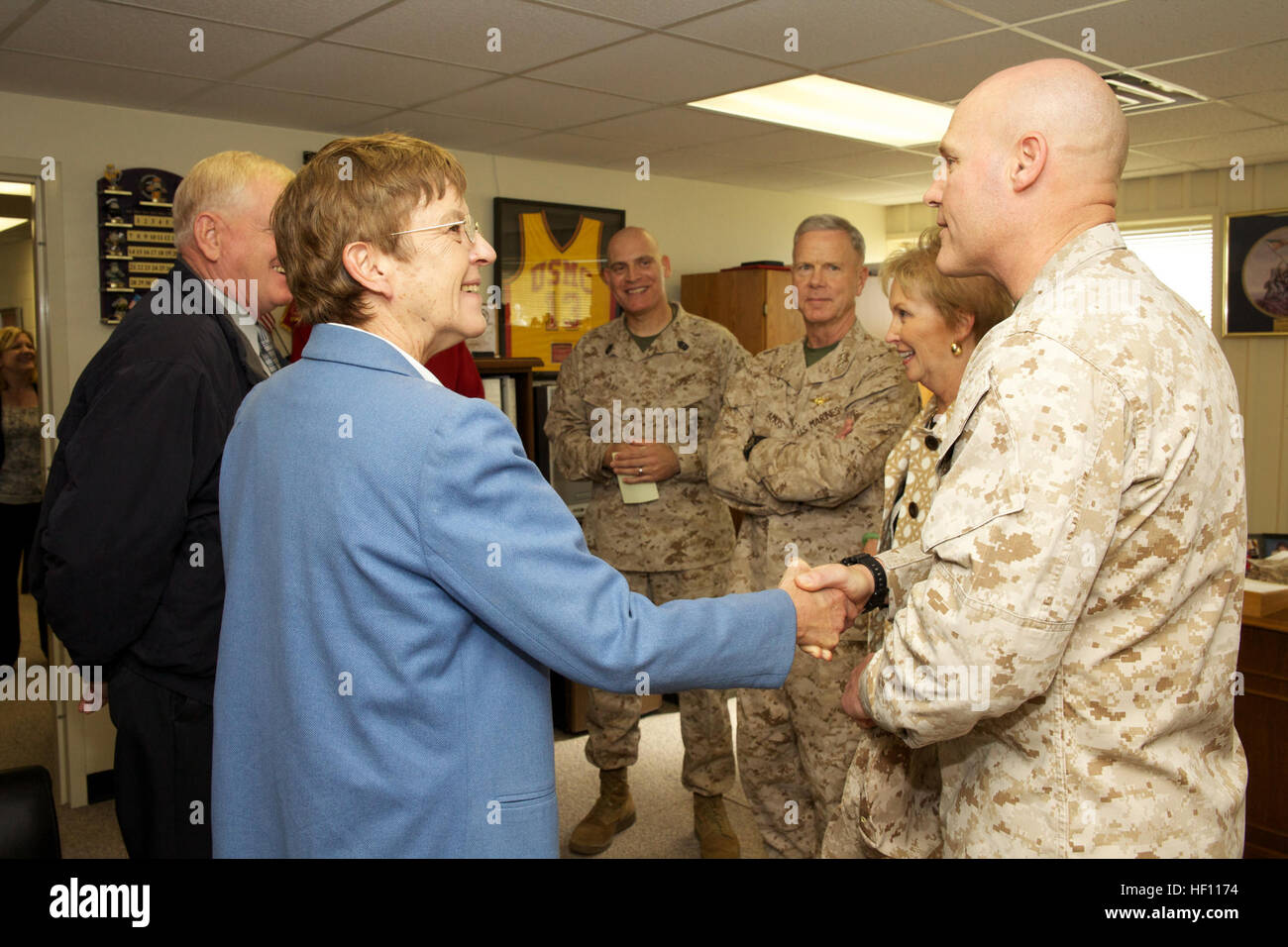Sgt maj of the marine corps micheal p barrett hi-res stock photography ...