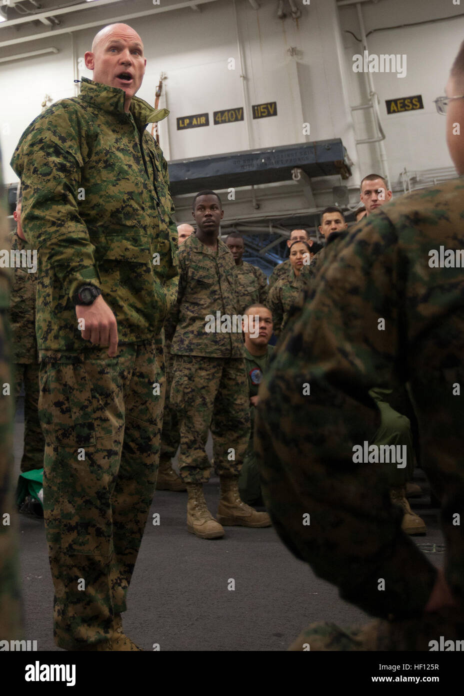 Sgt. Maj. Micheal P. Barrett, sergeant major of the Marine Corps, meets ...