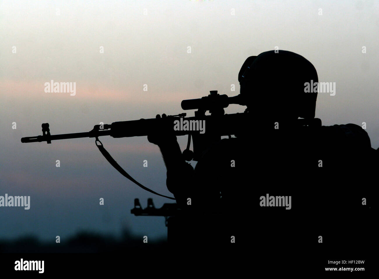 Military transition team mitt hi-res stock photography and images - Alamy