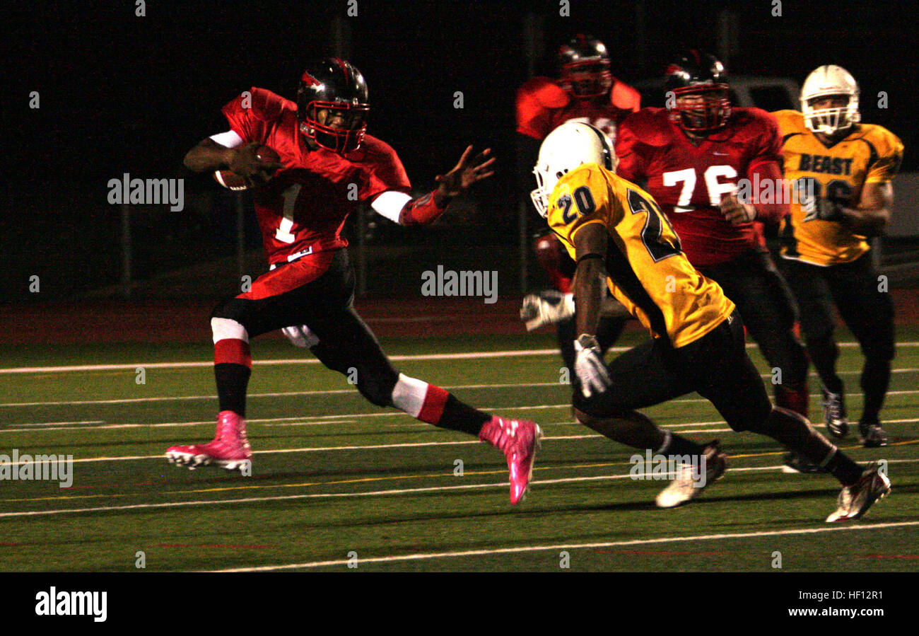 Camp pendleton football league championship hi-res stock photography ...