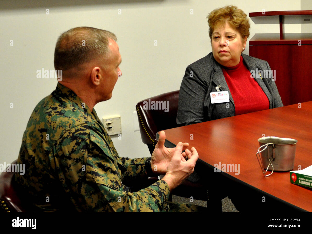 Headquarters marine corps division of public affairs hi-res stock ...