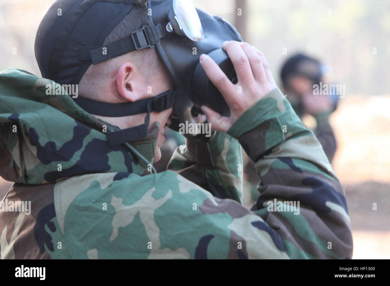 Marines with Combat Logistics Regiment 27, 2nd Marine Logistics Group ...