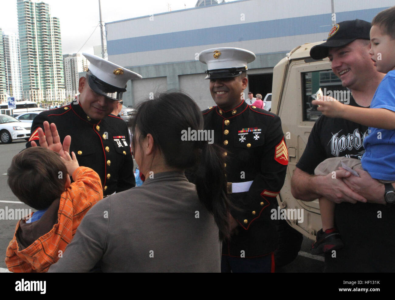 Military police officers with Marine Corps Base Camp Pendleton ...