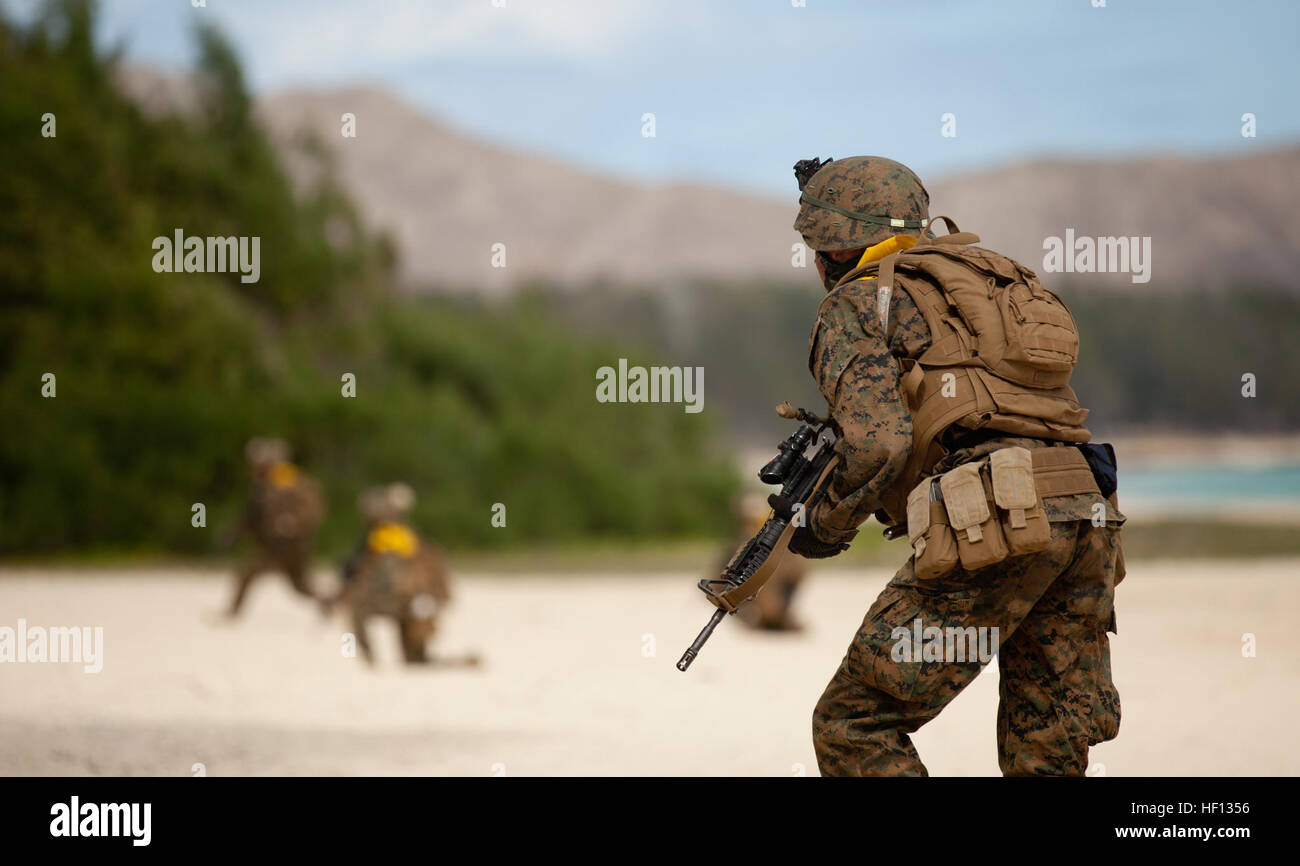 U.S. Marines with India Company, 3rd Battalion, 3rd Marine Regiment ...
