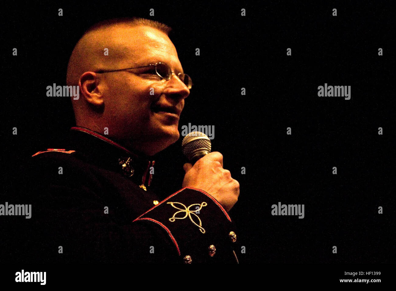 Chief Warrant Officer 3 Benjamin Bartholomew addresses the crowd at the ...