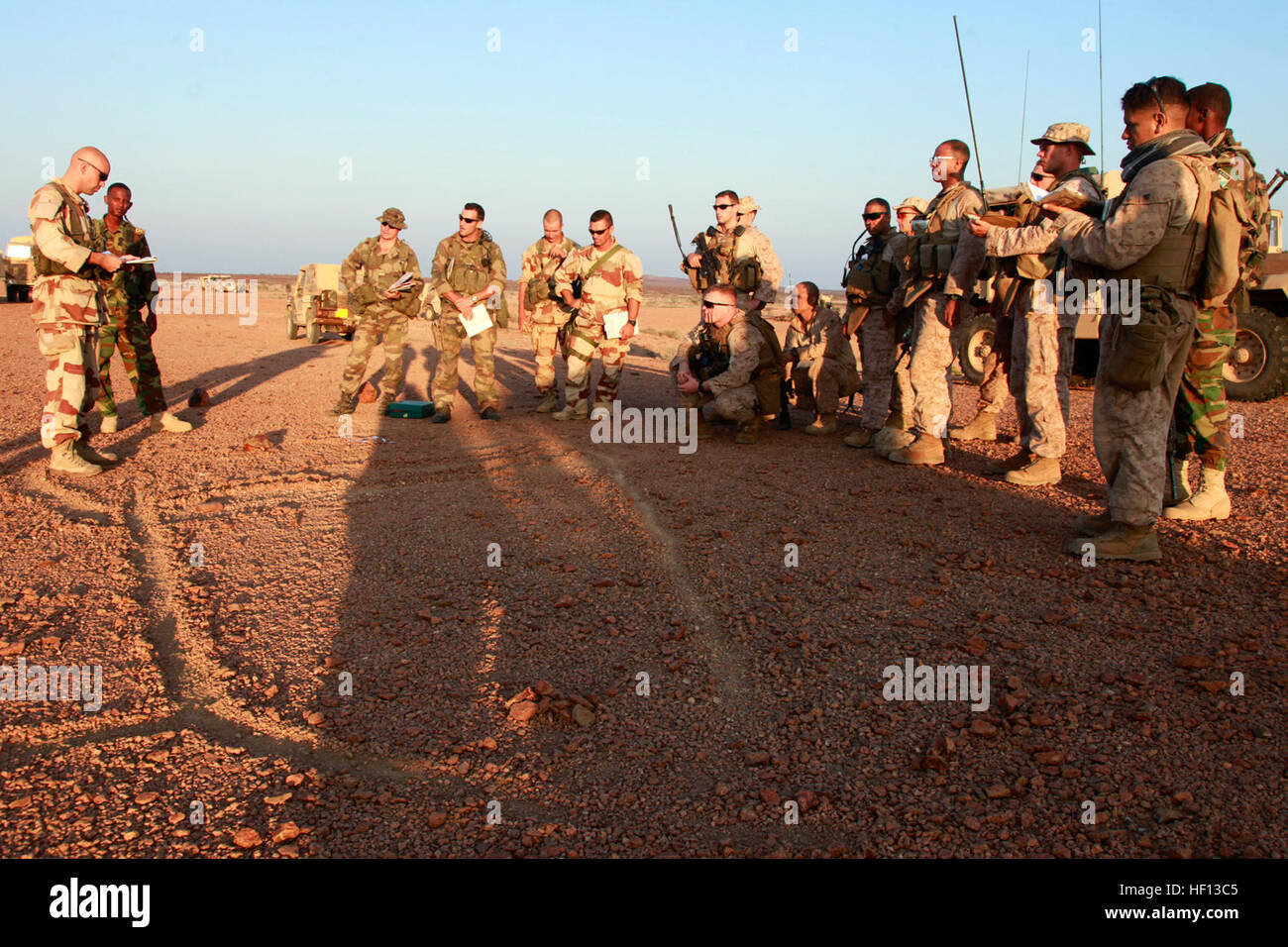 French army cadets hi-res stock photography and images - Alamy