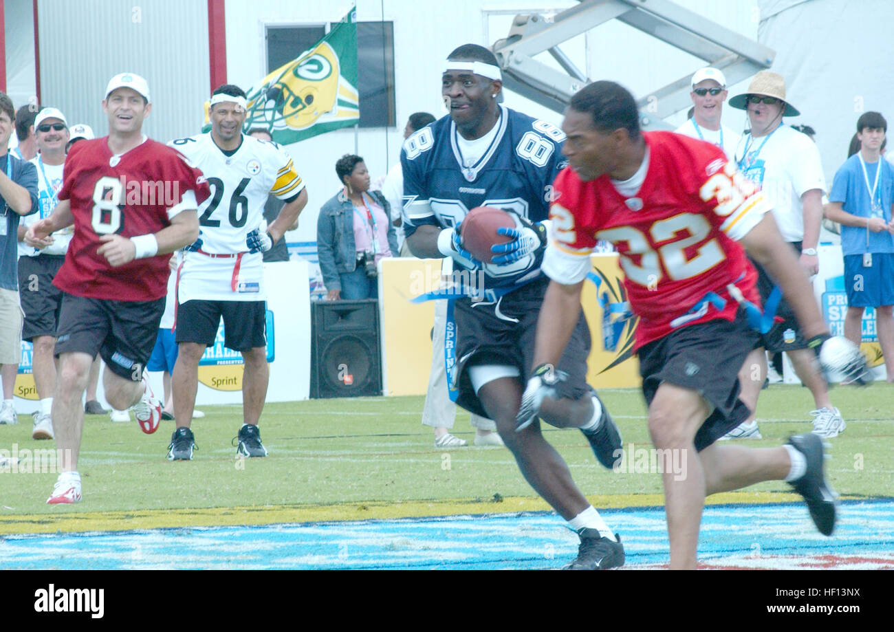 Steve Young and Michael Irvin Stock Photo - Alamy