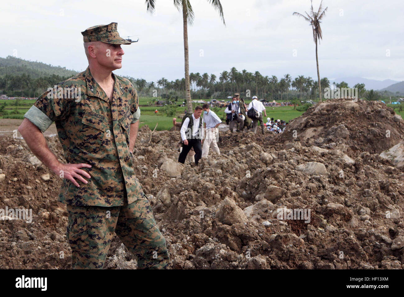 060219-M-4855P-012 Guinsangon, Philippines (Feb. 19, 2006) Ð U.S ...