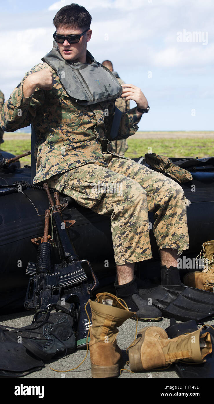 Lance Cpl. Matthew Thomas, a reconnaissance man with 3rd Reconnaissance ...