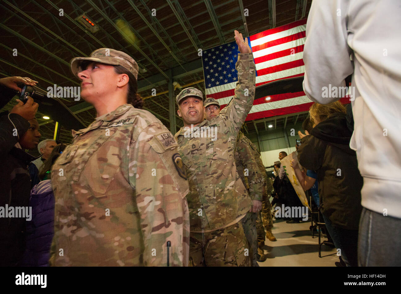 Soldiers of the 117th Combat Sustainment Support Battalion, New Jersey ...