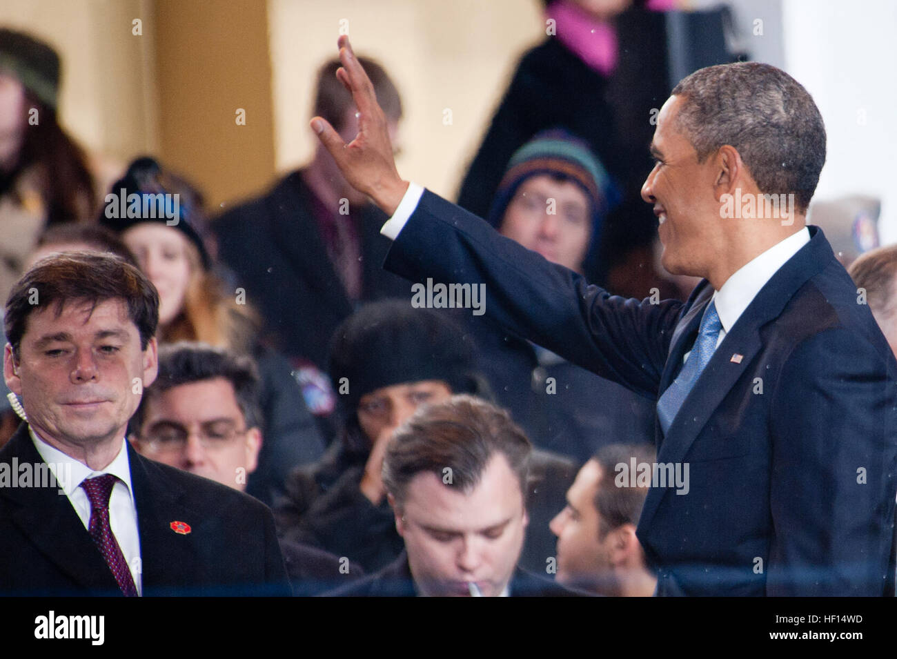 President Barack Obama watches from the presidential inauguration ...