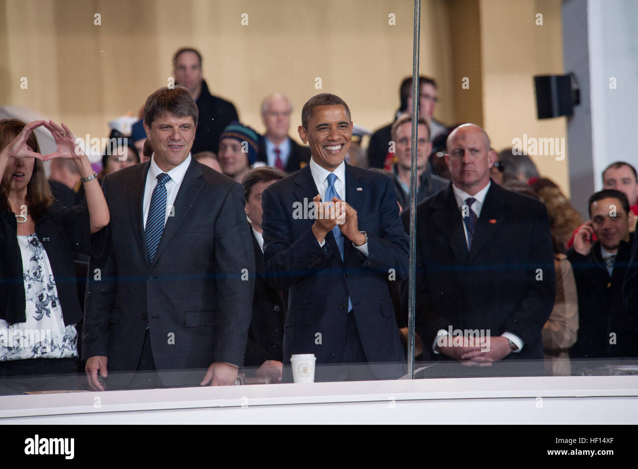 President Barack Obama watches from the presidential inauguration ...
