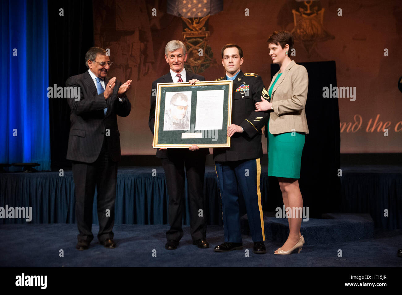 From left, Defense Secretary Leon Panetta and Secretary of the Army ...