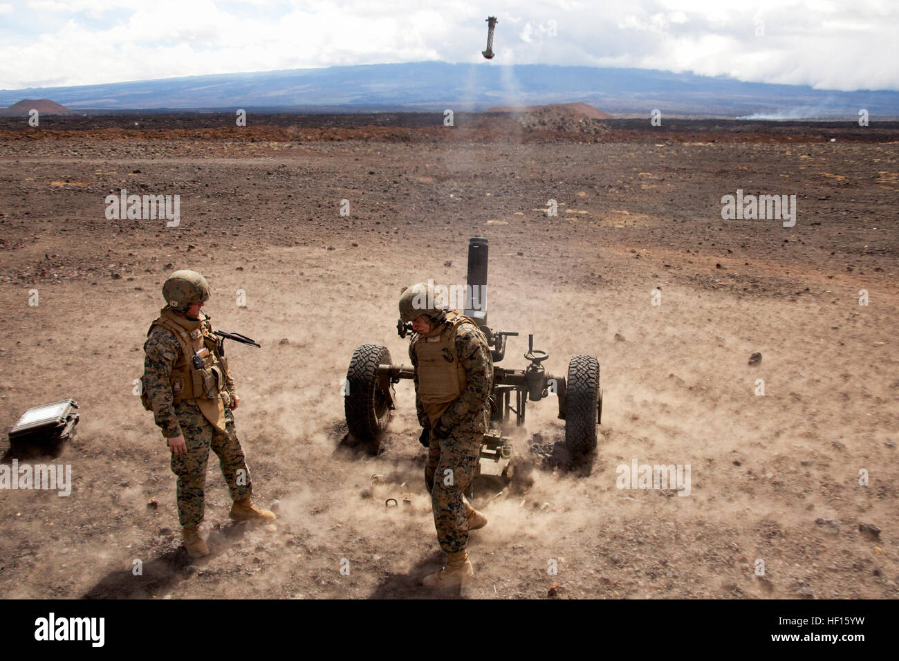 Mortar and artilleryman hi-res stock photography and images - Alamy