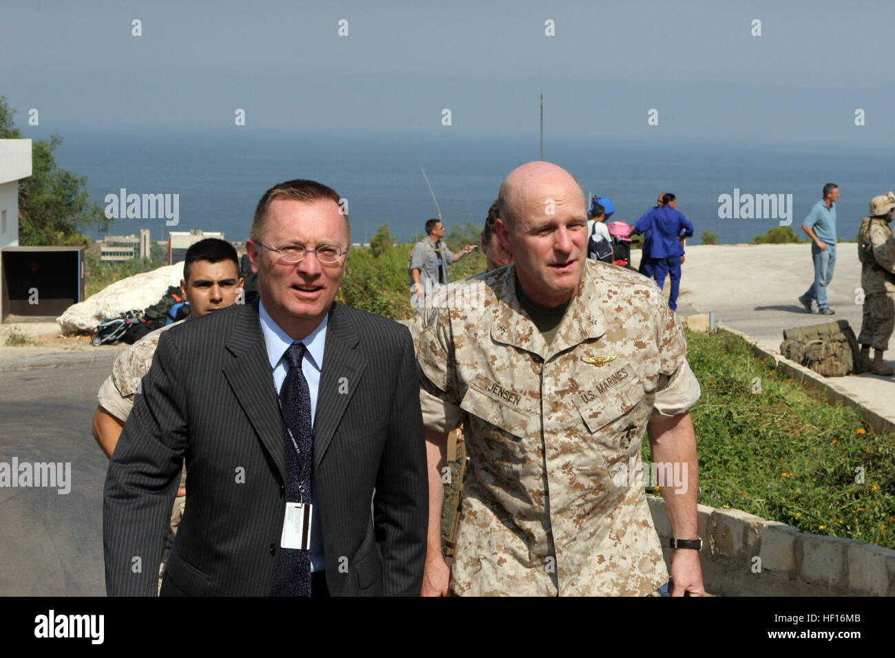 Gen jensen hi-res stock photography and images - Alamy