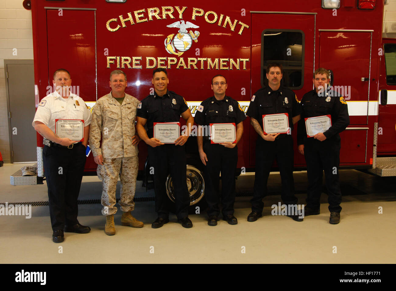 Col. Philip J. Zimmerman, commanding officer of Marine Corps Air ...