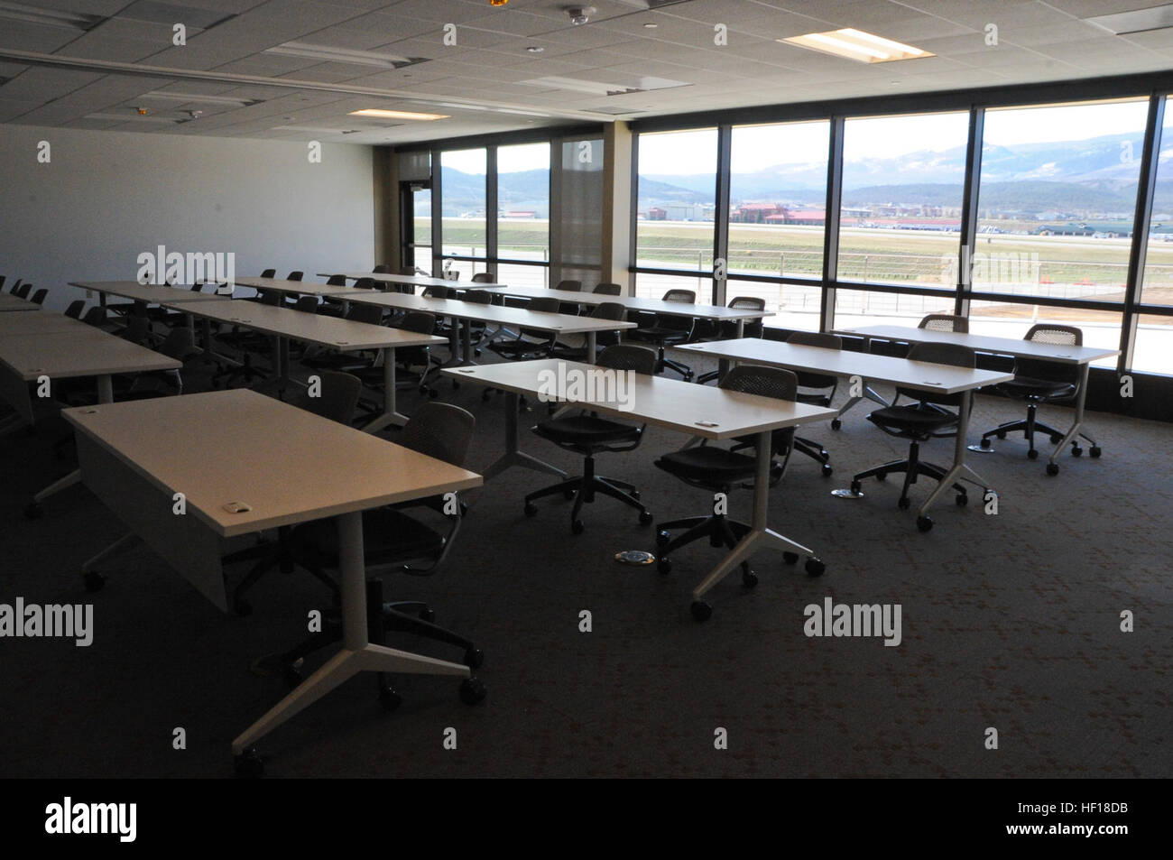 A new classroom at the High-altitude Army National Guard Aviation ...