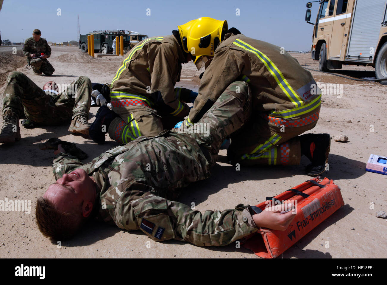 British soldiers afghanistan fire hi-res stock photography and images ...