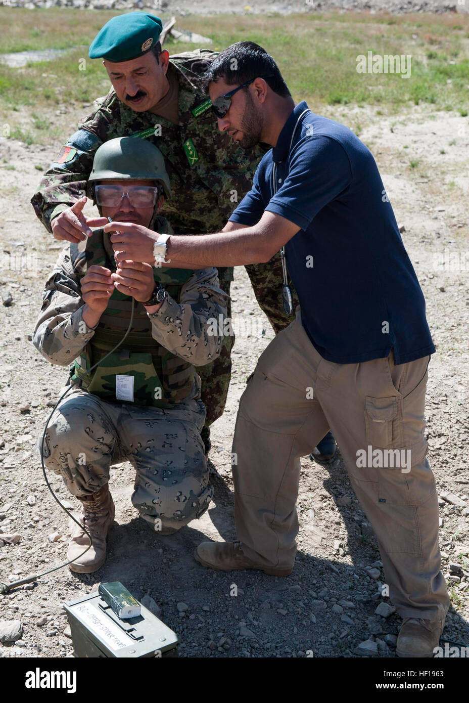 (U.S. Army National Guard photo by Spc. Ryan Scott, 129th Mobile Public ...