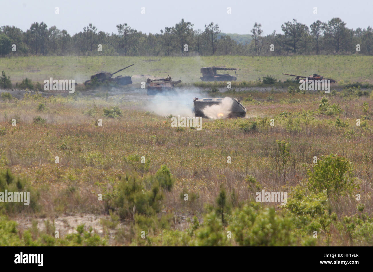 Marines with Headquarters and Service Company, 2nd Maintenance ...