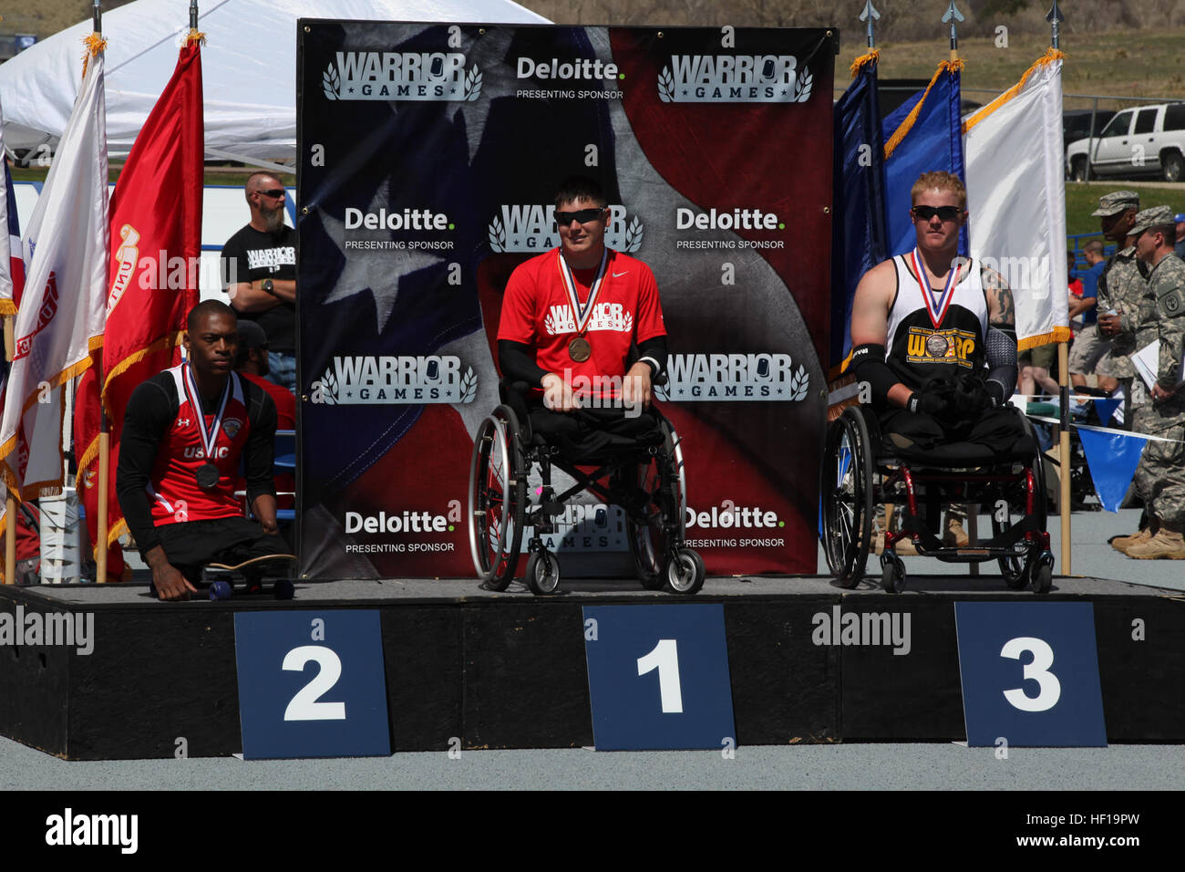 2013 marine sgt anthony mcdaniel hi-res stock photography and images ...