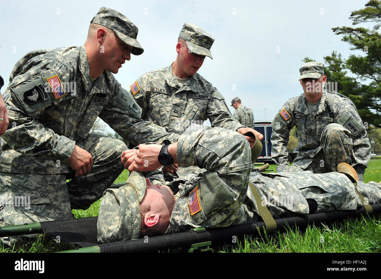 Sgt. 1st Class Marcus Stefonek, of the 1st Battalion, 121st Field ...